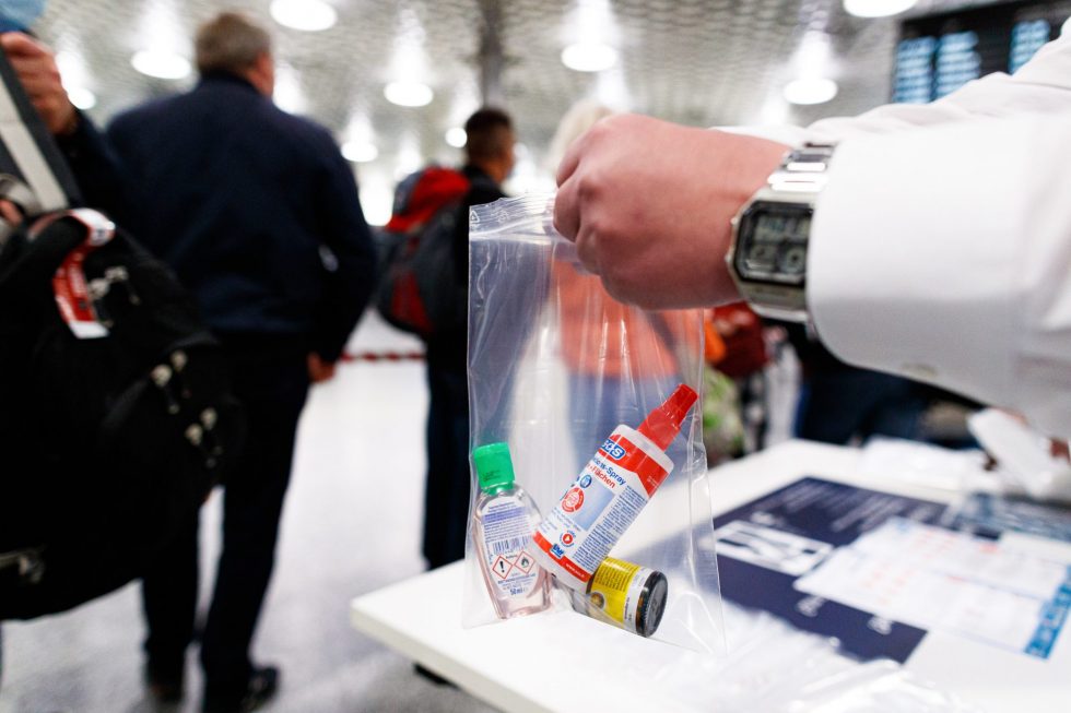 The end of liquid restrictions at EU airports and extra luggage fees ...